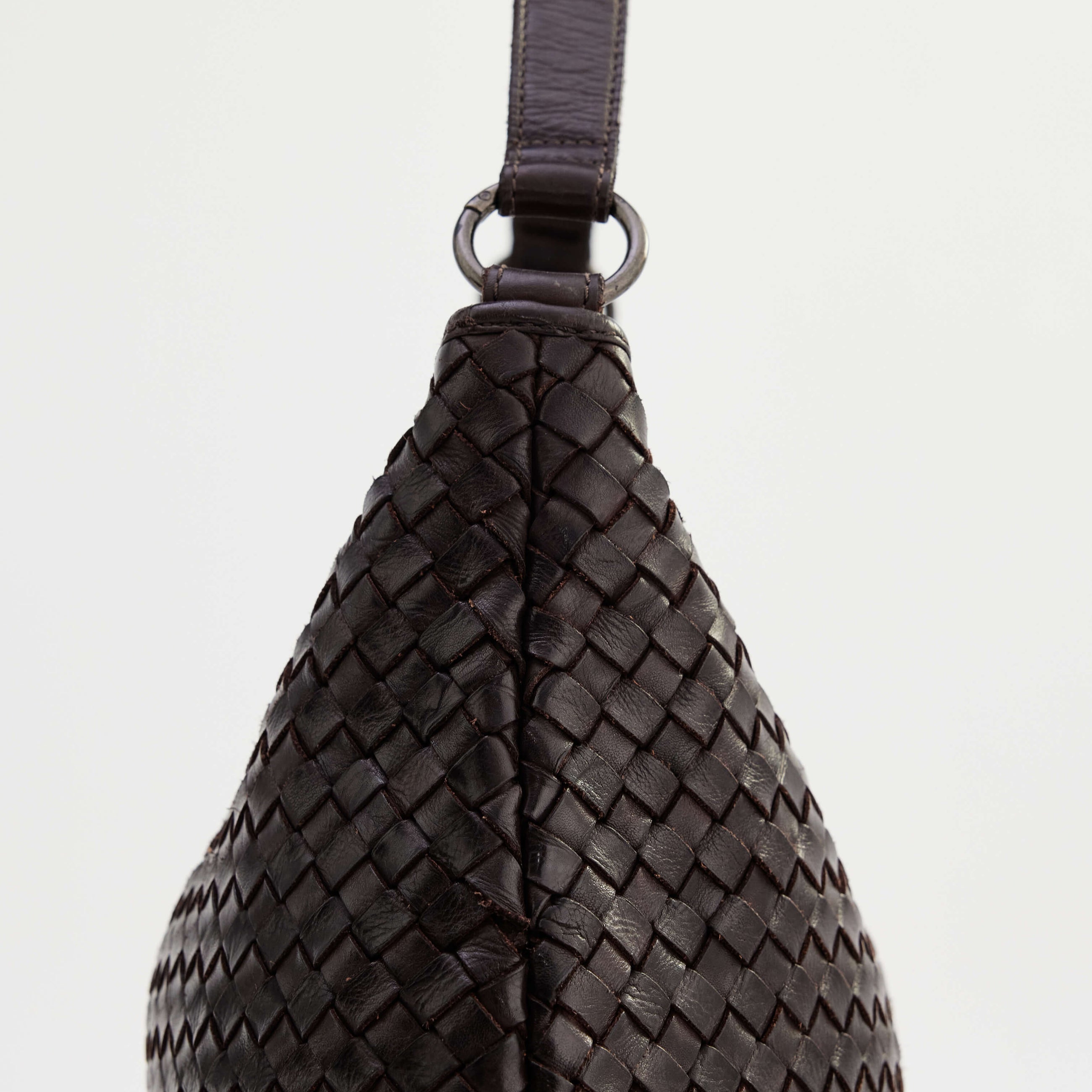 Juju & Co. | Leather Basque Slouchy | Chocolate